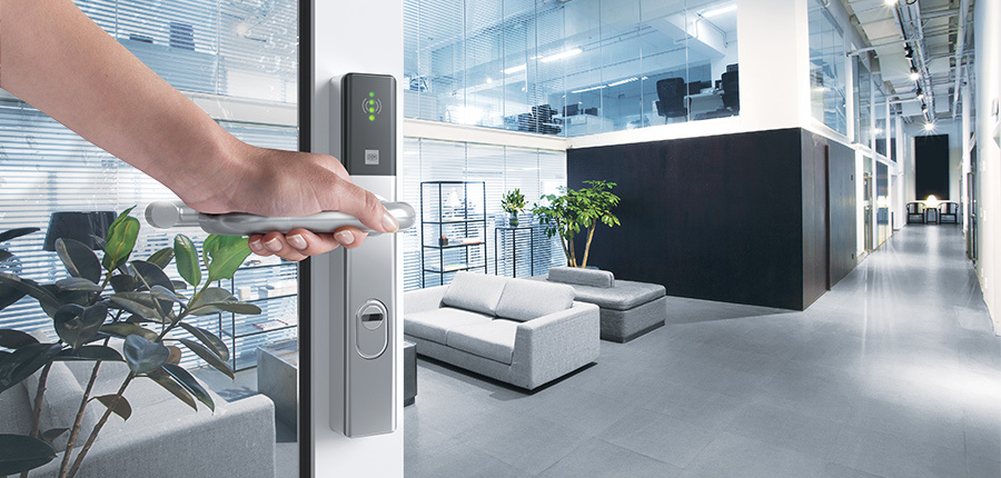 Electronical door fitting | DOM Nederland