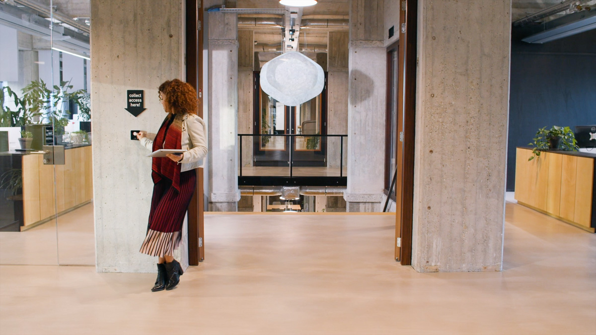 DOM UK | Master Key Systems & Smartphone-Controlled Smart Locks