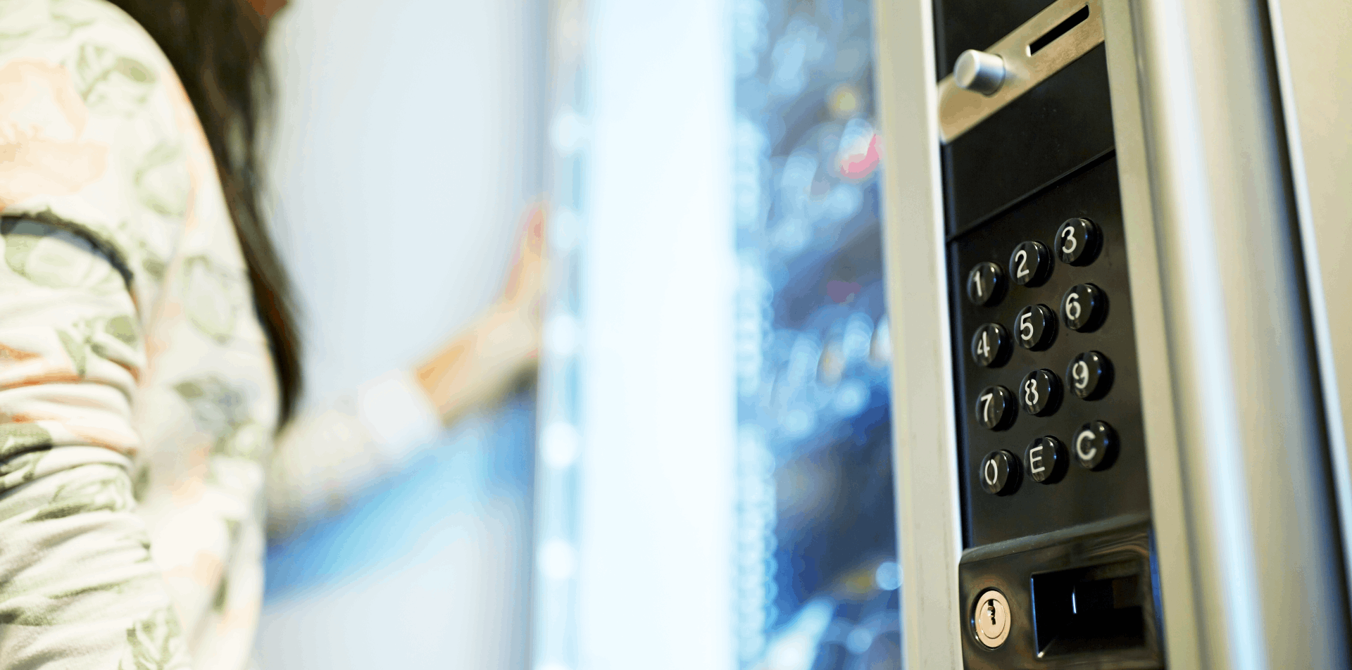 DOM UK | Food and Drink Dispenser Locks