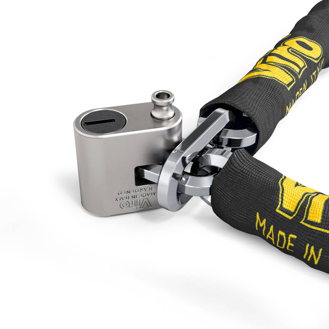 One-Piece Body EuroThor Padlocks with Chain - 2 Wheels - DOM-UK Ltd